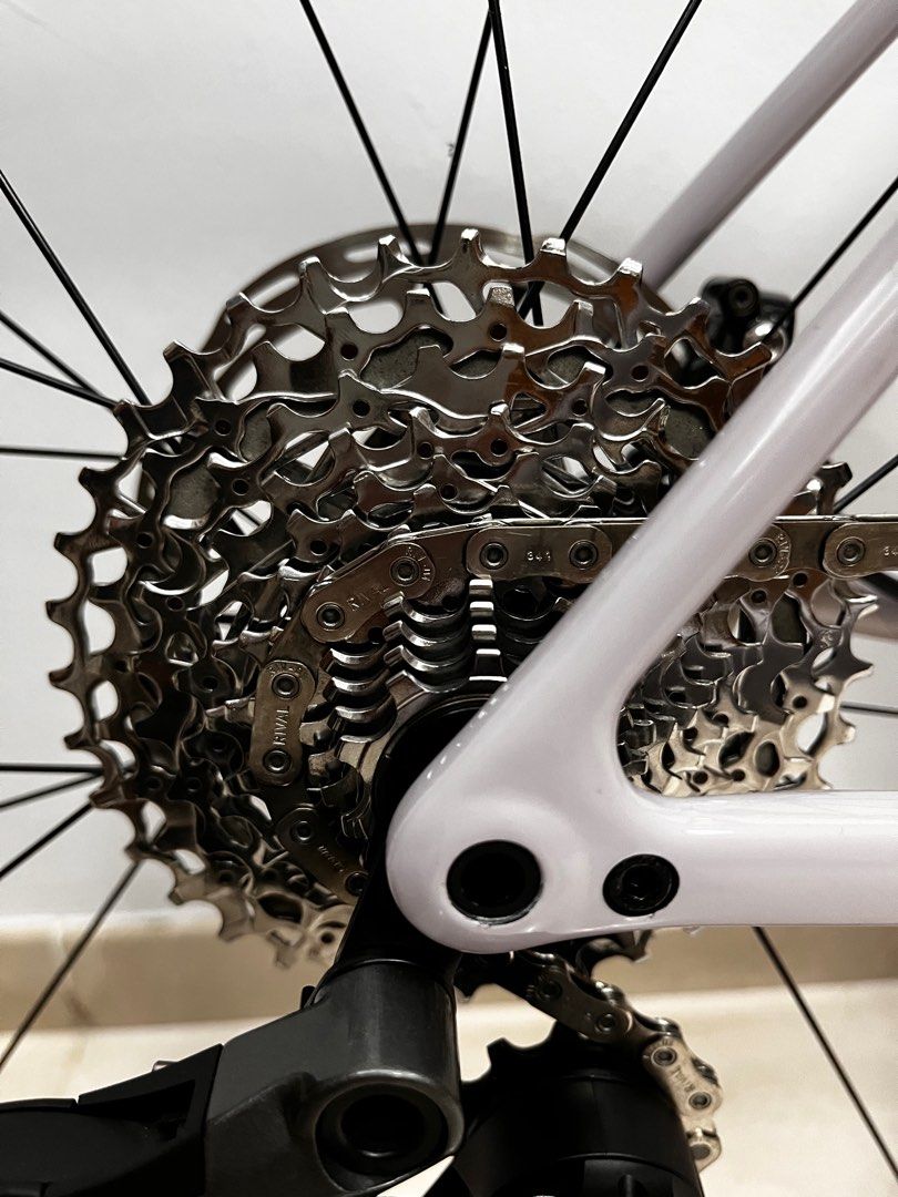 Underutilized Specialized Aethos Comp Clay., Sports Equipment, Bicycles ...