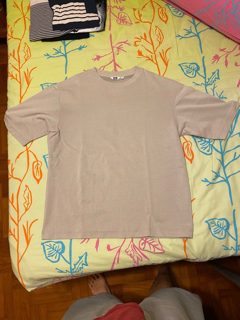 UNIQLO Airism Oversized Tee, Men's Fashion, Tops & Sets, Tshirts & Polo ...