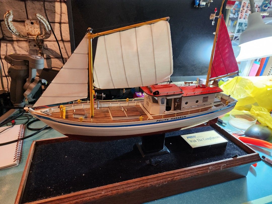 Vintage Model Boat PAL Indonesia pelita harapan, Hobbies & Toys ...
