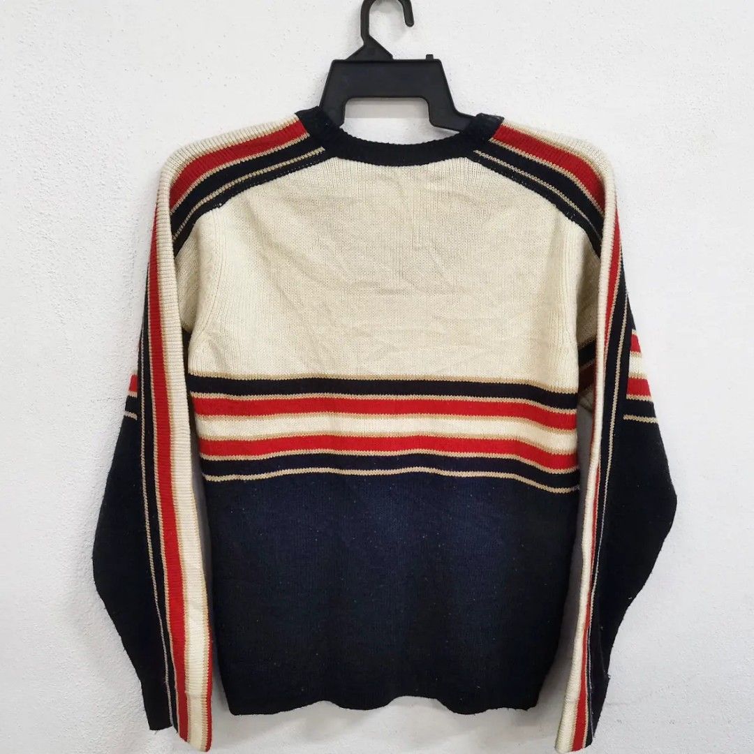 Vintage late 70s / early 80s V-neck Jumper, Women's Fashion, Tops ...