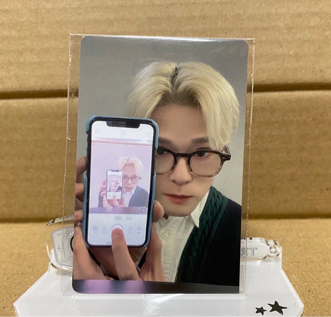 WTB JIHOON & ASAHI YGS POB ALBUM REBOOT MIRROR SELFIE, Hobbies & Toys ...