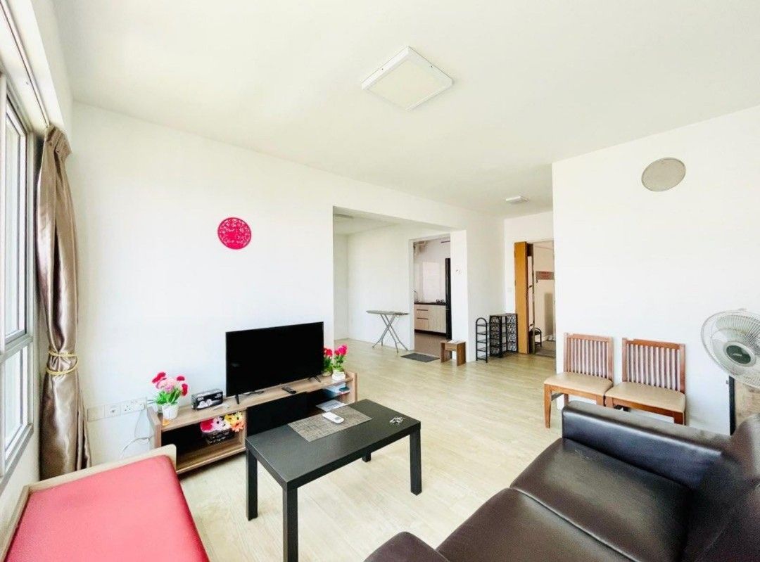 116a Jalan Tenteram Tenteram Peak, Property, Rentals, HDB on Carousell