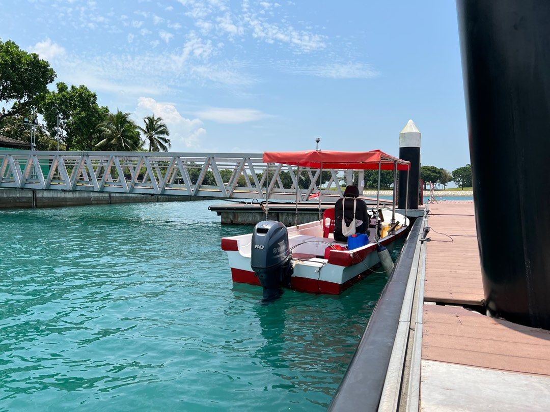 20ft boat for sale, Everything Else on Carousell