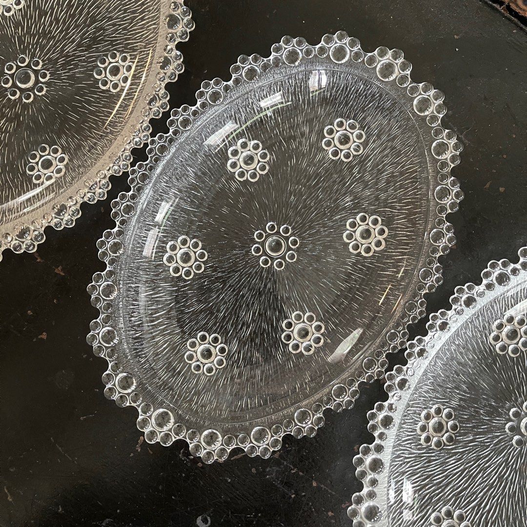 3 oval vintage glass plates with bobble/ bubble pattern, Furniture ...