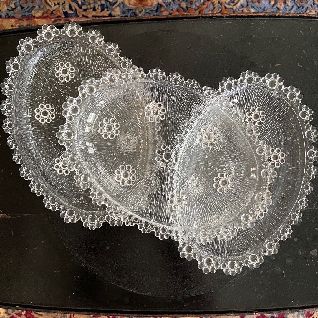 3 oval vintage glass plates with bobble/ bubble pattern, Furniture ...