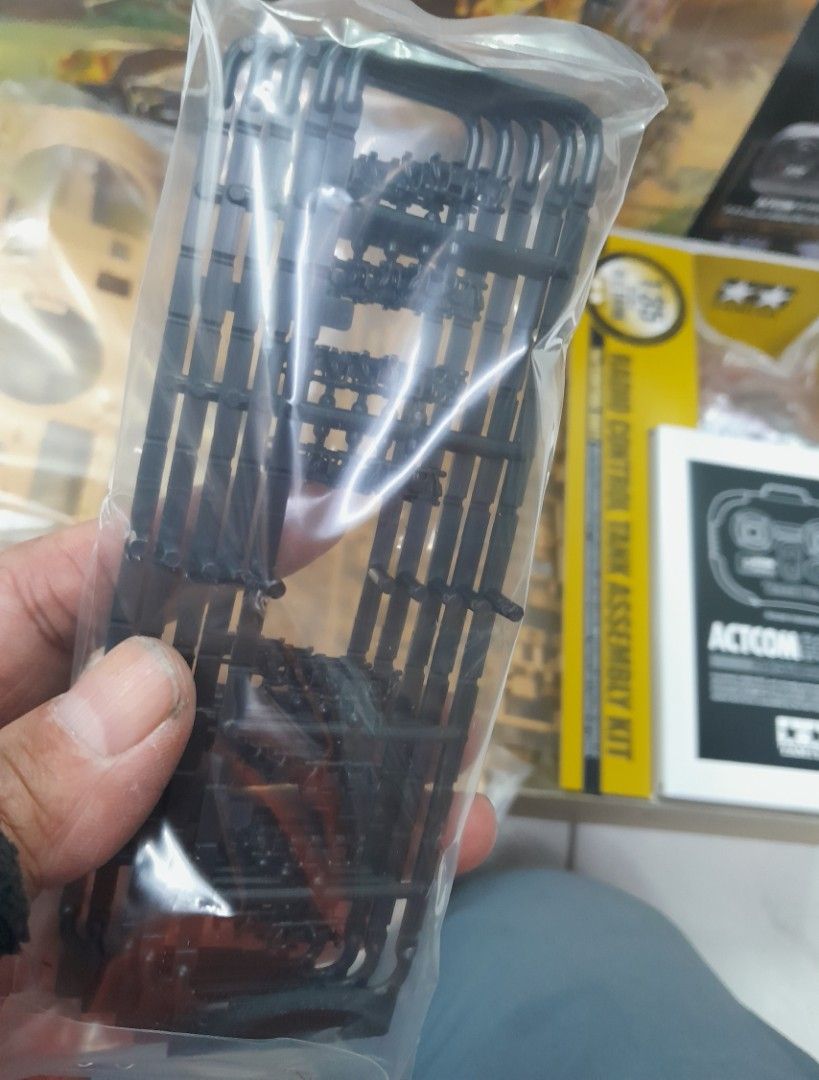 全新 - Tamiya-田宮-RC-48218-1/35-German -Panzerkampfwagen IV -Ausf. J w/Control Unit-連結可動履帯-RC-摩打電動版 ...