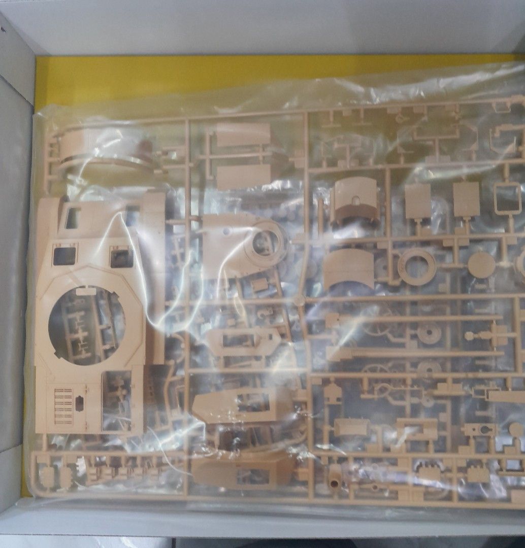 全新 - Tamiya-田宮-RC-48218-1/35-German -Panzerkampfwagen IV -Ausf. J w/Control Unit-連結可動履帯-RC-摩打電動版 ...