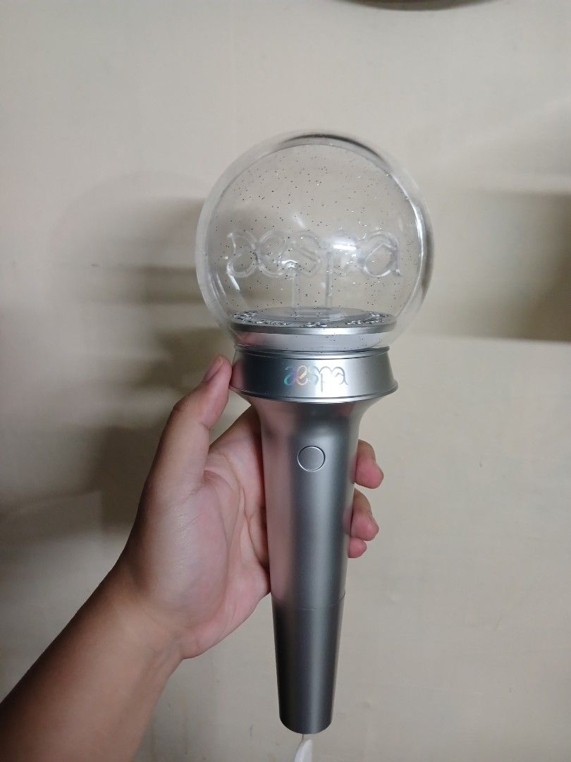 aespa official lightstick, Hobbies & Toys, Memorabilia & Collectibles ...