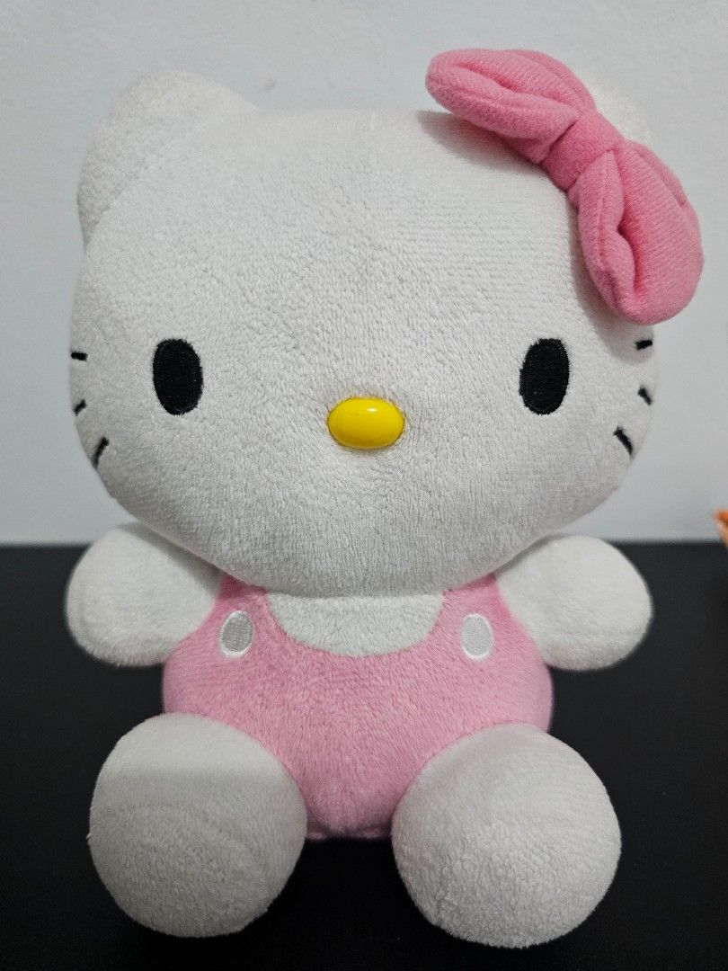 Boneka Hello Kitty Talking SANRIO X TAKARA TOMY, Toys & Collectibles ...