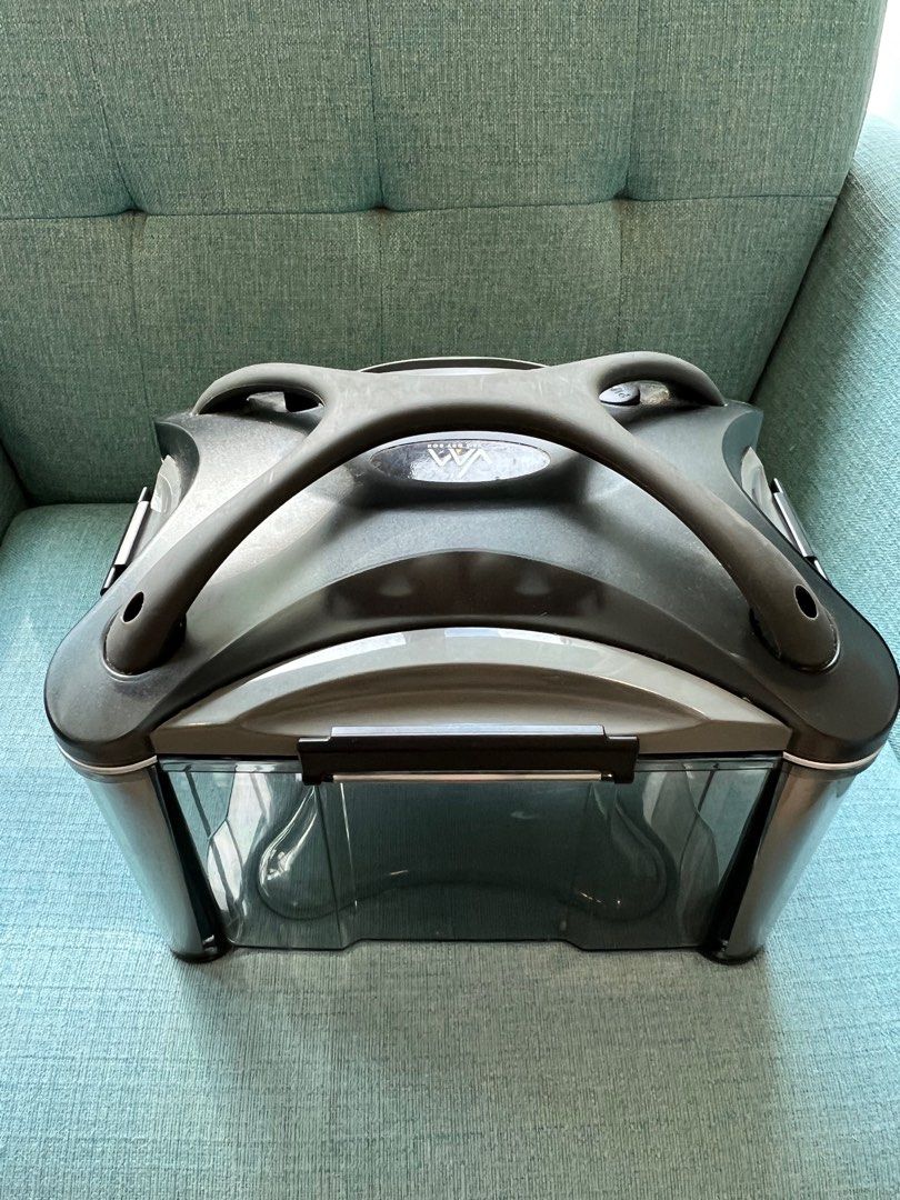 Camera dry box, Photography, Photography Accessories, Dry Boxes ...