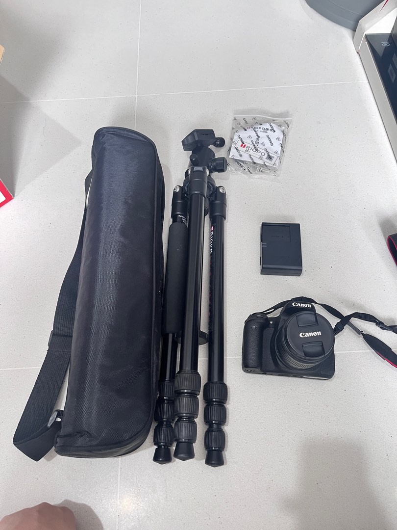 Canon 9000D/77D can nego, Photography, Cameras on Carousell