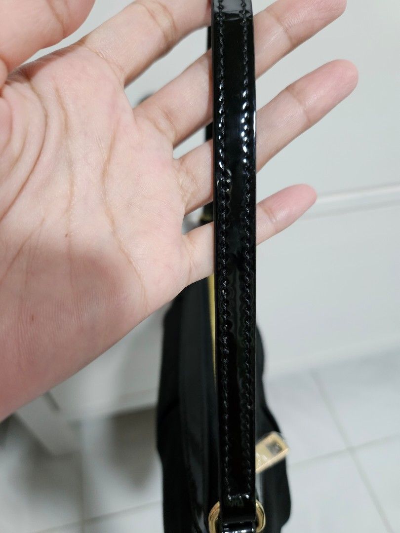 Carlo Rino Hand bag, Women's Fashion, Bags & Wallets, Shoulder Bags on ...