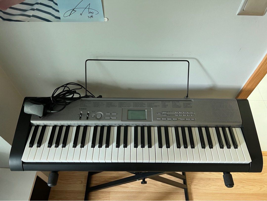 Casio electronic keyboard piano, Hobbies & Toys, Music & Media, Musical ...