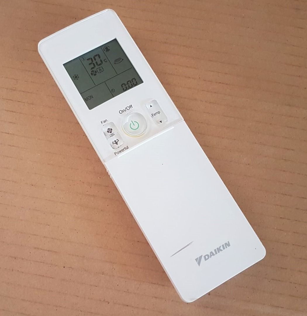 Daikin Wireless Remote Control, Model ARC466A19, Compatible with Daikin ...