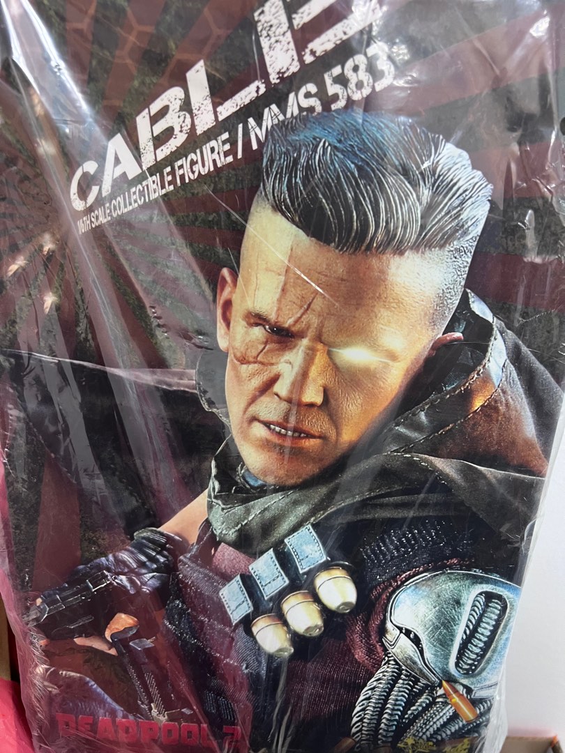 Deadpool 2 Hot Toys Cable (Marvel), Hobbies & Toys, Toys & Games on ...