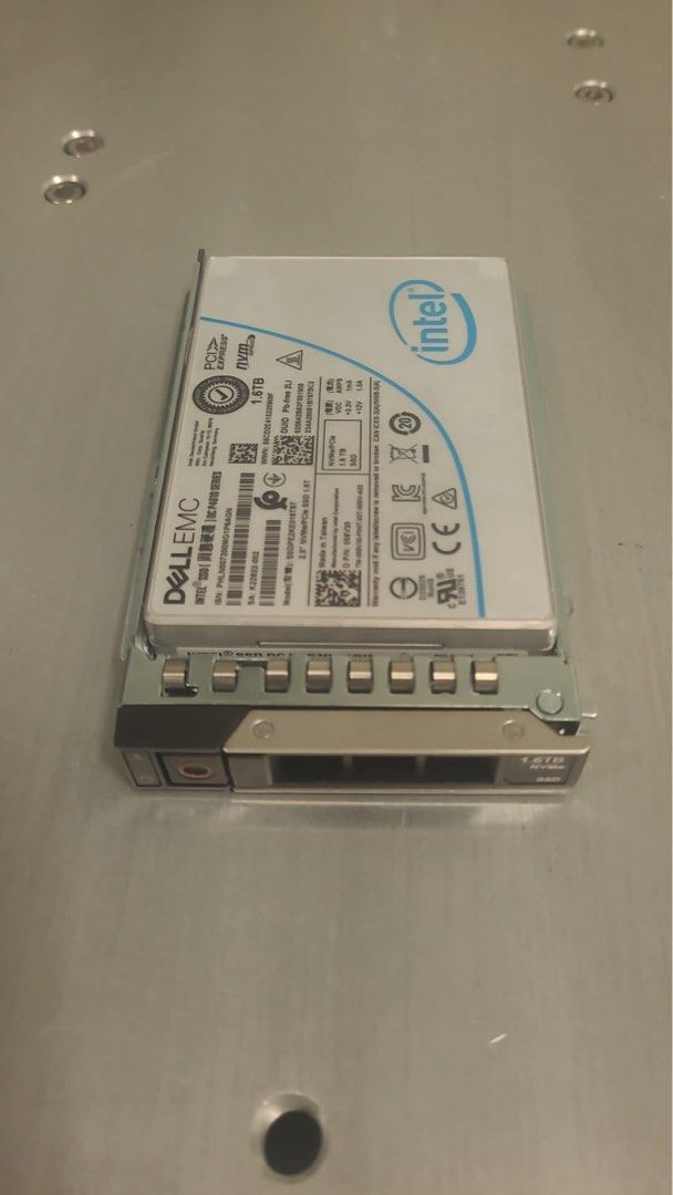 Dell Intel DC P4610 1.6TB 2.5 Mixed Use PCl-e 3.1 x4 NVMe SSD 12.25 U2 ...