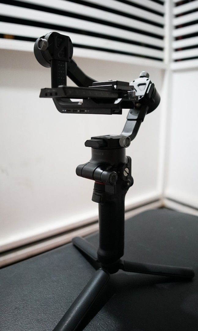 DJI RSC2, Photography, Photography Accessories, Gimbals & Stabilizers ...