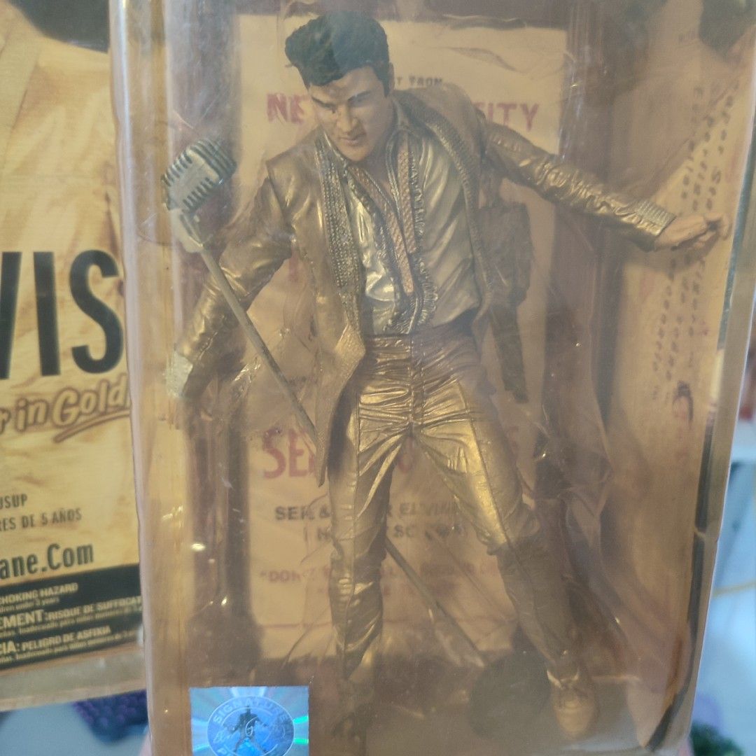 Elvis McFarlane Toys Rock n' Roll Action Figure #4 Gold Outfit, Hobbies ...