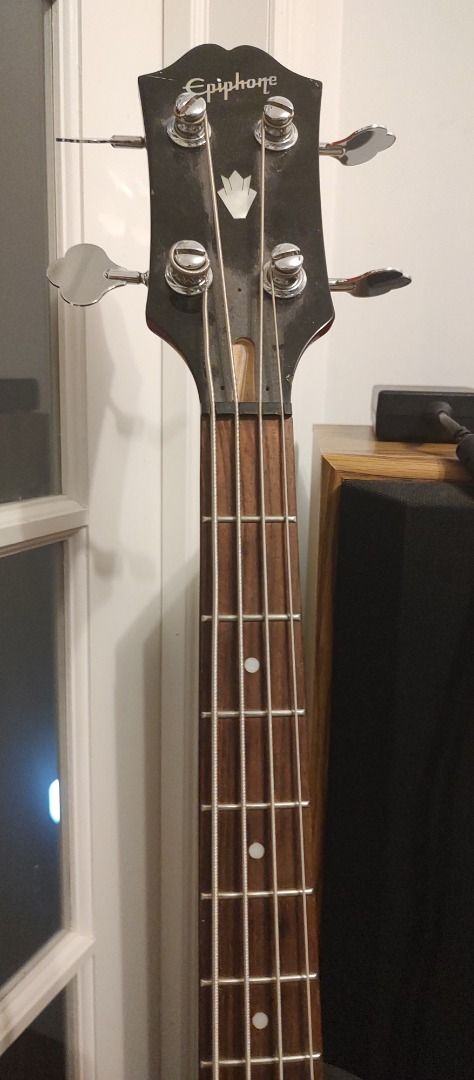 Epiphone Bass guitar, Hobbies & Toys, Music & Media, Musical ...