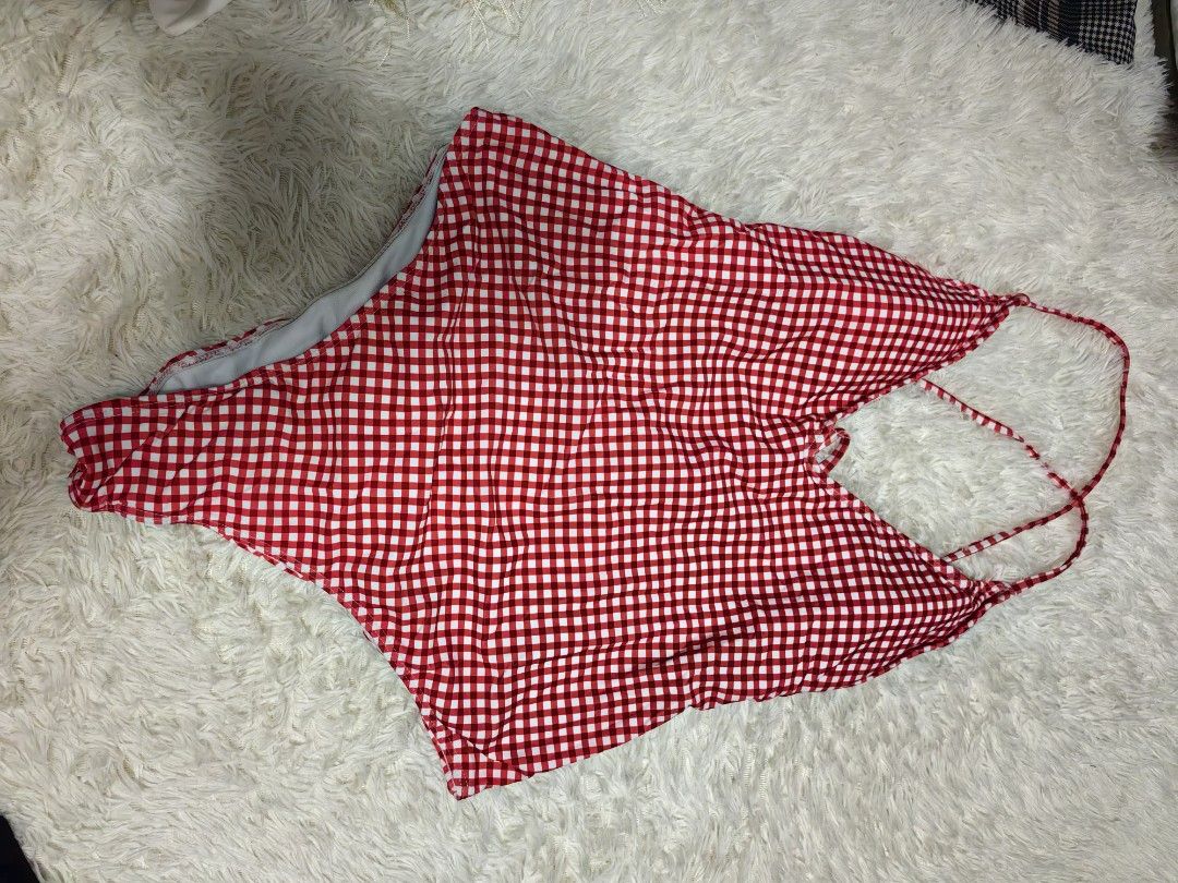 Free used swimsuit, Women's Fashion, Swimwear, Bikinis & Swimsuits on ...