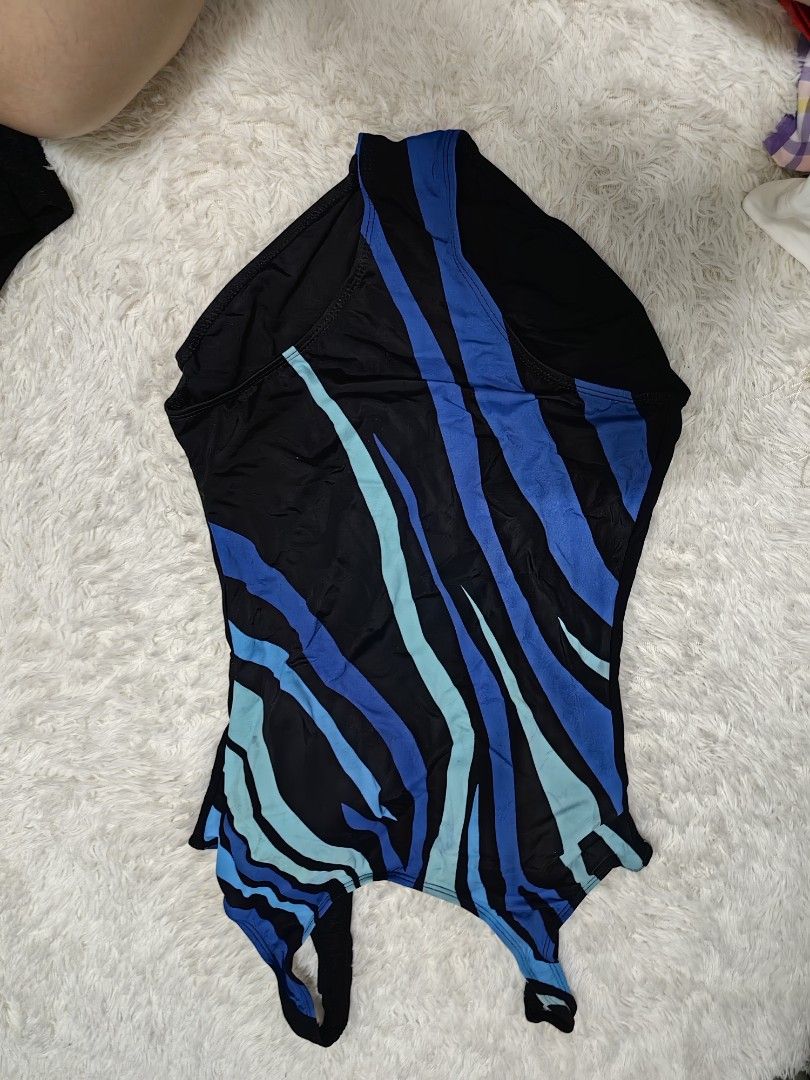 Free used swimsuit, Women's Fashion, Swimwear, Bikinis & Swimsuits on ...