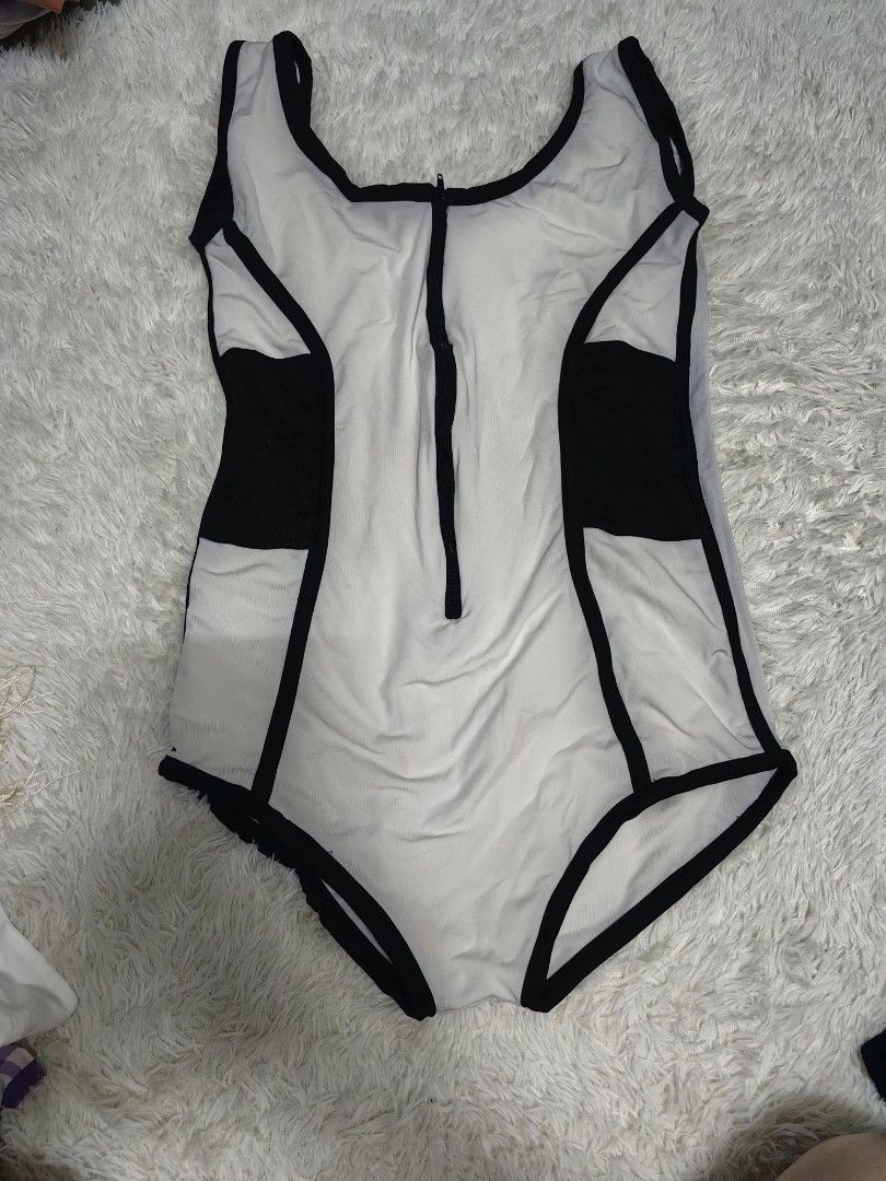 Free used swimsuit, Women's Fashion, Swimwear, Bikinis & Swimsuits on ...