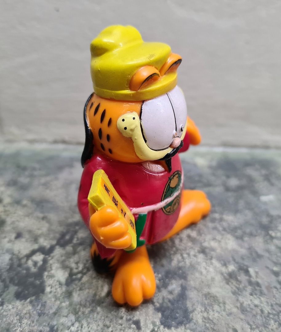 GARFIELD as Chinese Emperor Keng Xi - Paws Collectible PVC Figure ...