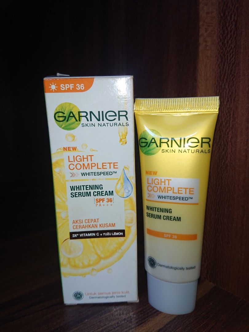 Garnier Light Complete - SPF 36 (20ml), Kesehatan & Kecantikan, Kulit ...
