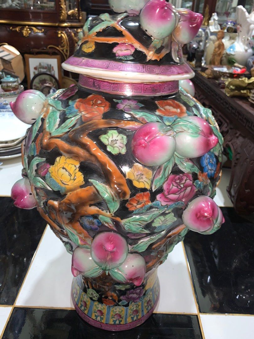 Guci cantik china, Antik, Pajangan di Carousell