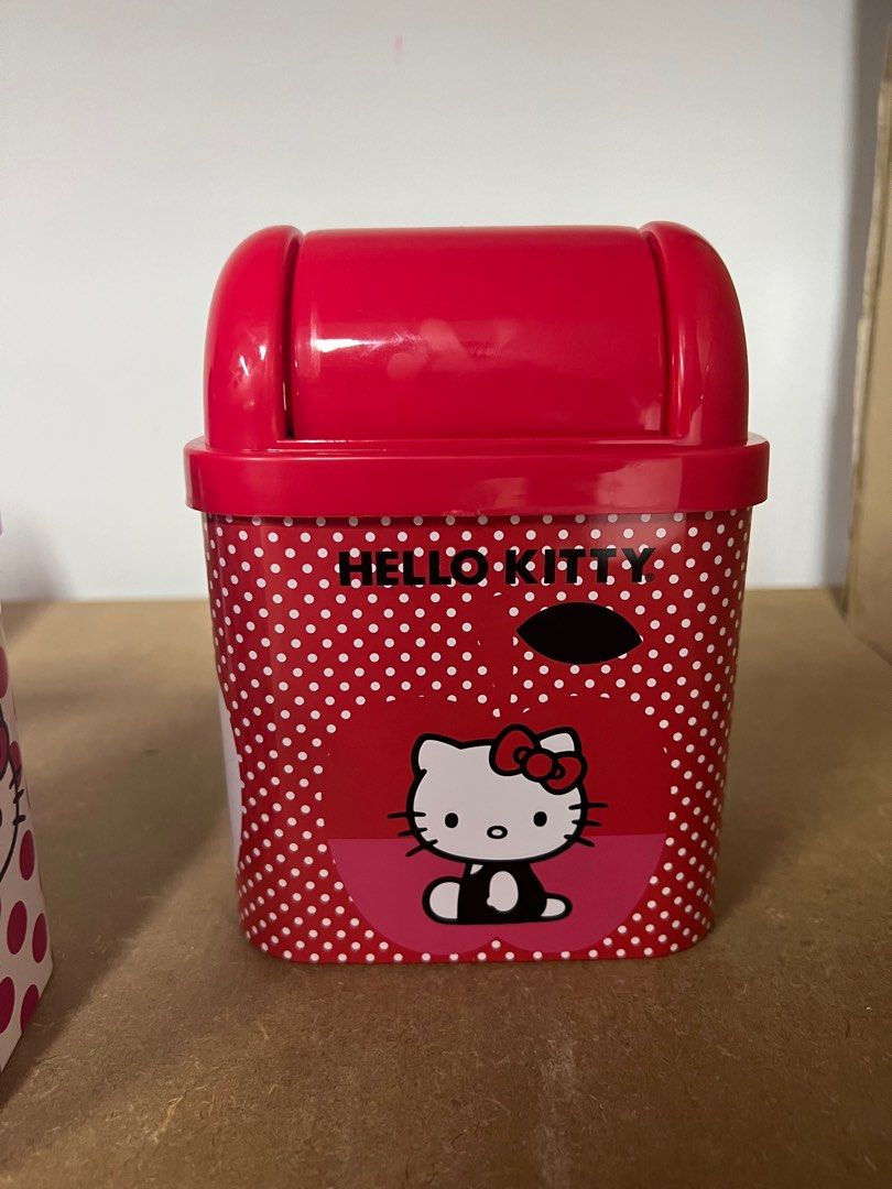 Hello Kitty Mini Desktop Trash Can, Furniture & Home Living, Cleaning ...