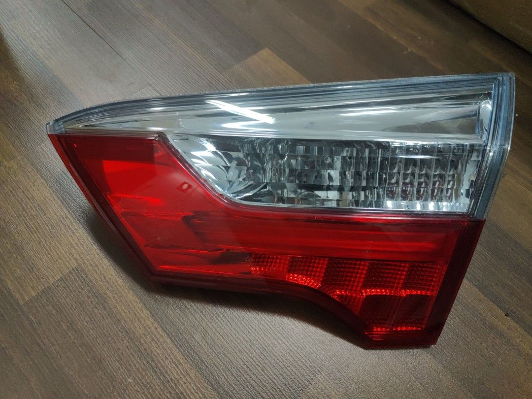 Honda shuttle hybrid or petrol right brake light, Car Accessories ...