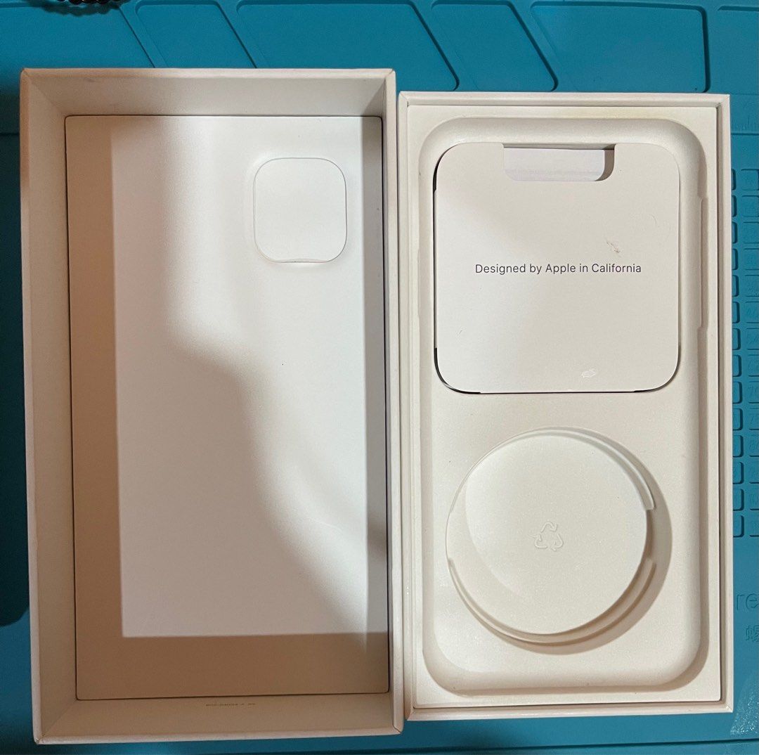 Iphone 11 box, Mobile Phones & Gadgets, Mobile & Gadget Accessories ...