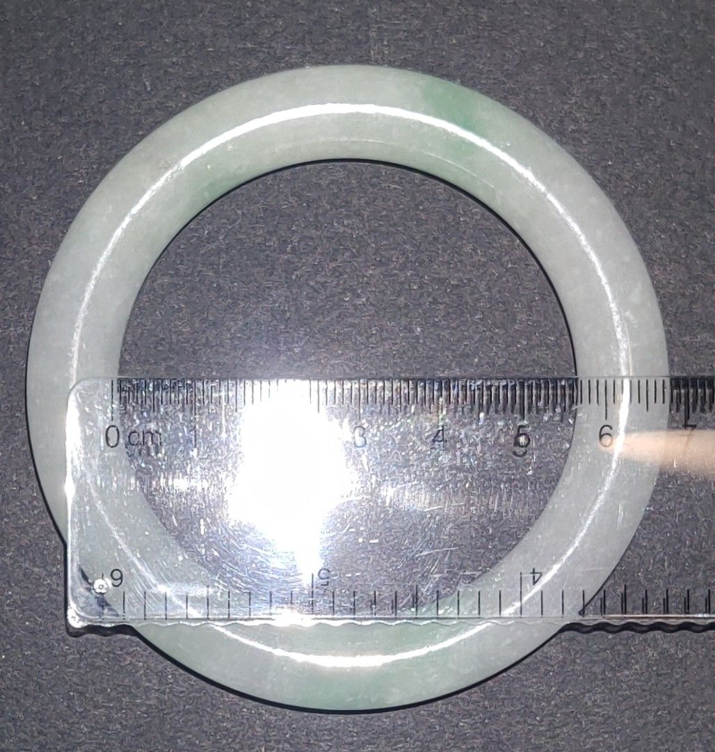 Jadeite Bangle, Women's Fashion, Jewelry & Organisers, Bracelets on Carousell