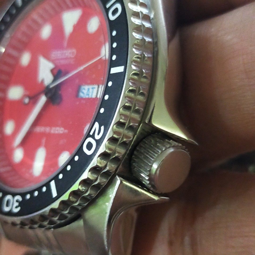 Jam Seiko scuba divers 200m merah terang flaming red, Men's Fashion ...