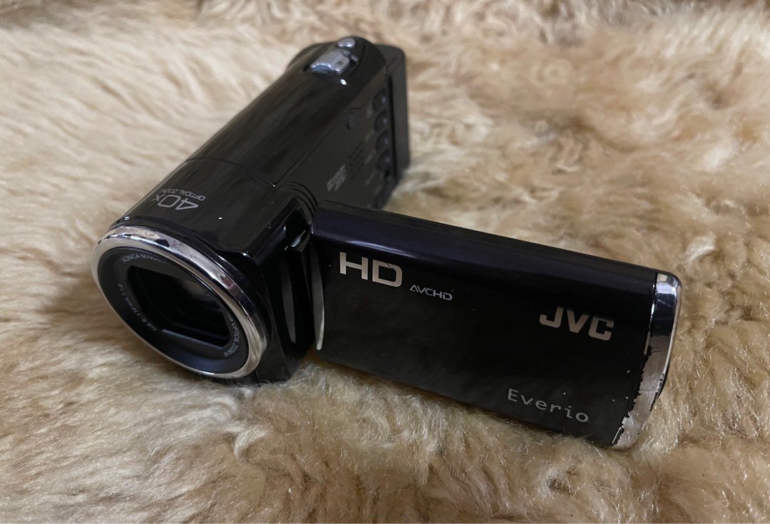 JVC Everio GZ-HM55-T Camcorder on Carousell