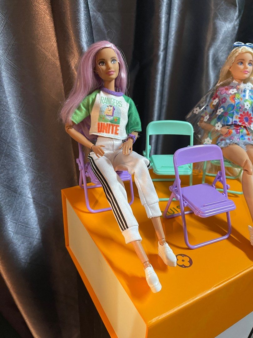 Kerusi healing barbie doll chair, Hobbies & Toys, Toys & Games on Carousell