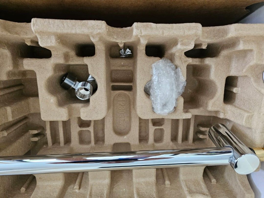 KOHLER Viteo Thermostatic shower column with Renew Handshower Katalyst ...