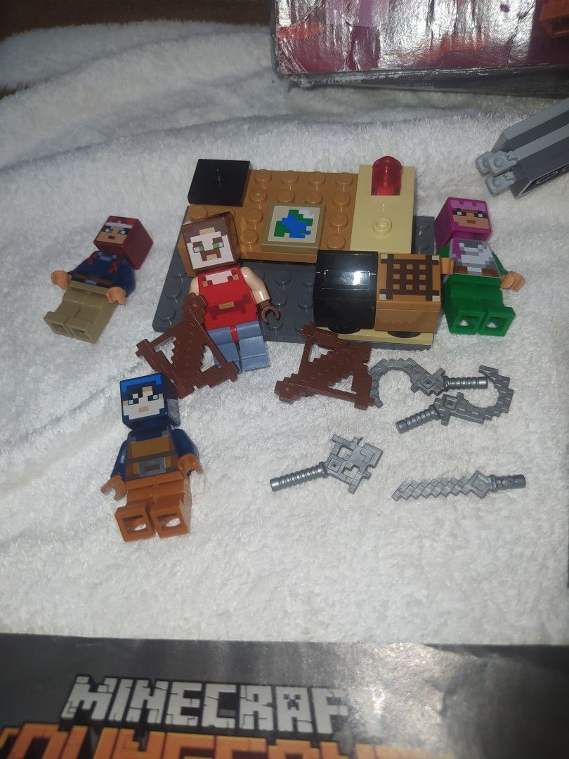 LEGO Minecraft Dungeon Version, Hobbies & Toys, Toys & Games on Carousell