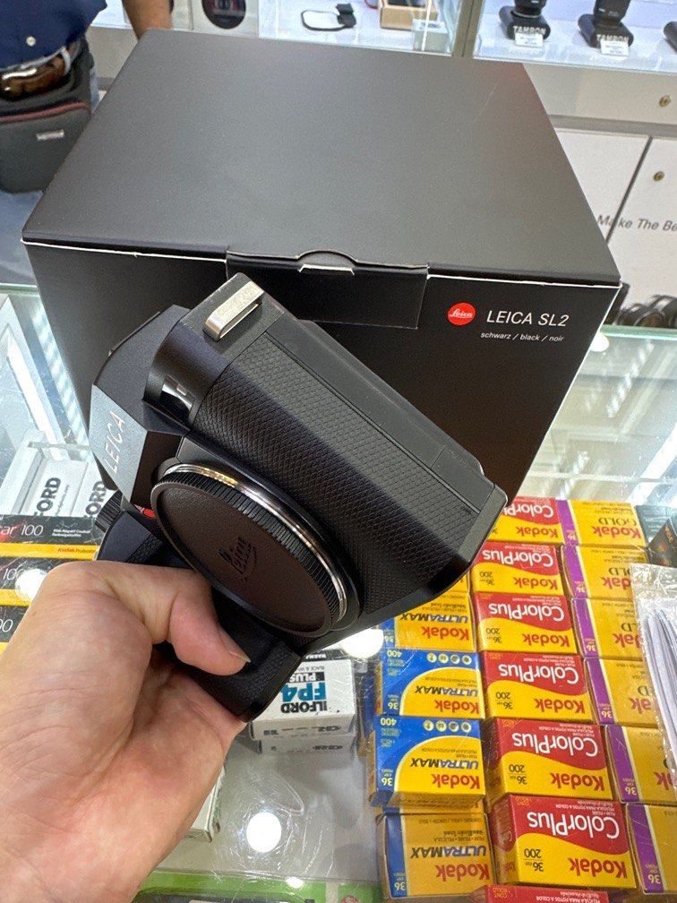Leica SL2 Full Frame Mirrorless Camera, Photography, Cameras on Carousell