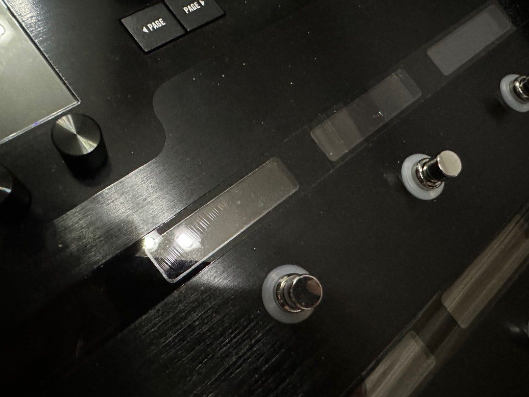 Line 6 Helix Floor with SKB iSeries Case, Audio, Other Audio Equipment on Carousell