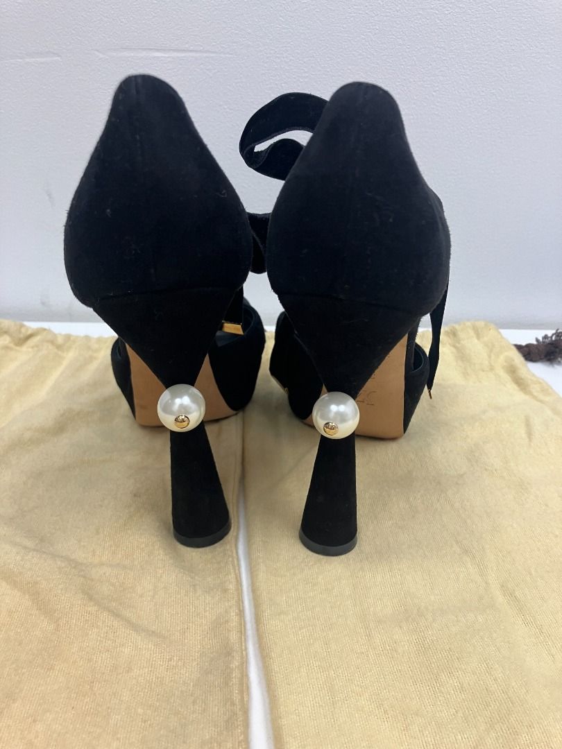 Louis Vuitton Fake pearl pumps, Luxury, Sneakers & Footwear on Carousell