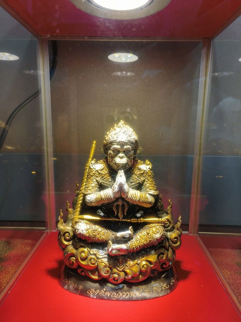 LP ANAN MONKEY GOD BUCHA THAI ORNAMENT HOUSING WITH LIGHT, Hobbies ...
