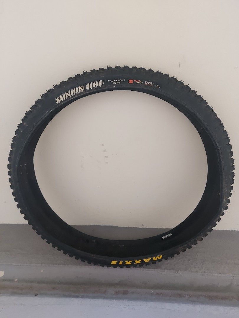 Maxxis minion dhf 27.5 x 2.5 DH TR, Sports Equipment, Bicycles & Parts, Parts & Accessories on ...