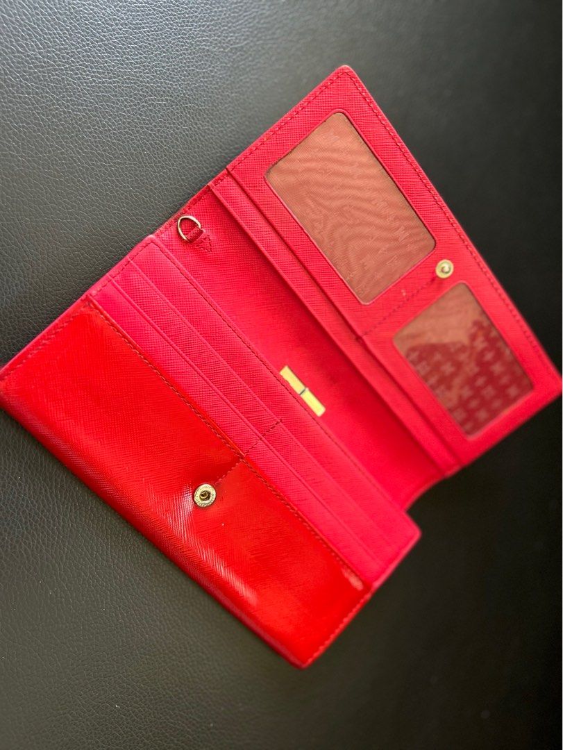 Metrocity Bloody Red Long Wallet- OPEN for SWAP, Women's Fashion, Bags ...