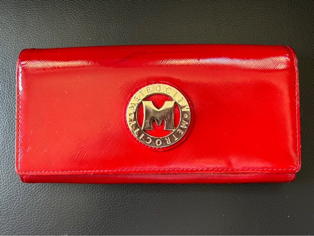Metrocity Bloody Red Long Wallet- OPEN for SWAP, Women's Fashion, Bags ...