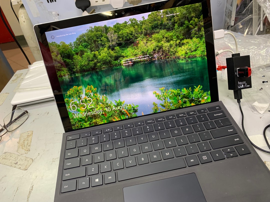 Microsoft Surface Pro 4, Computers & Tech, Laptops & Notebooks on Carousell