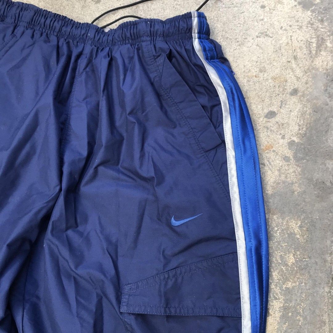 Nike Vintage Track Pants, Men's Fashion, Activewear on Carousell