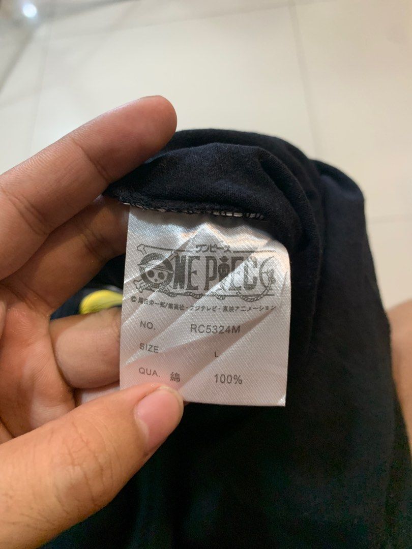 ONE PIECE OFFICIAL Tony Chopper , Men's Fashion, Tops & Sets, Tshirts ...