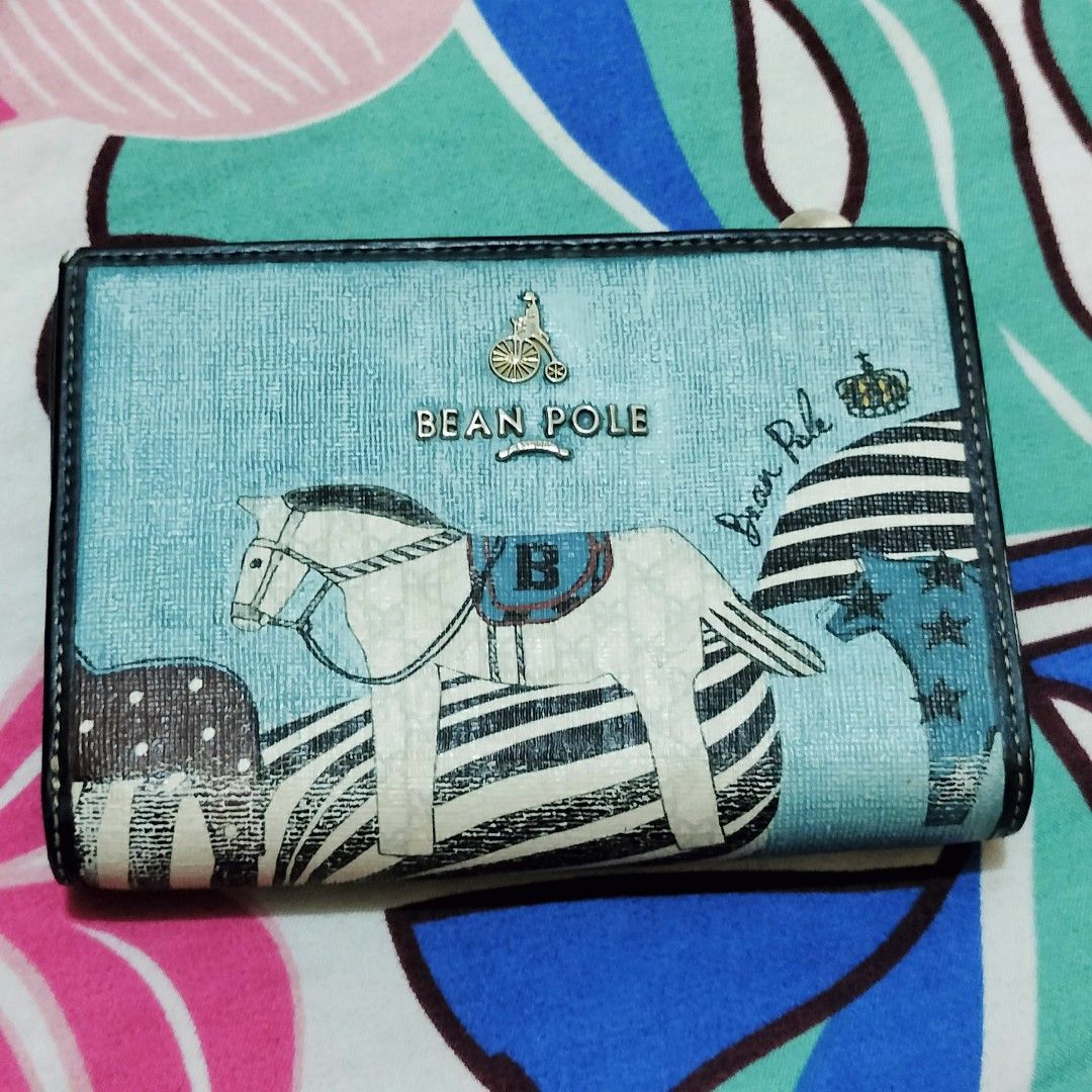 Original Beanpole wallet on Carousell