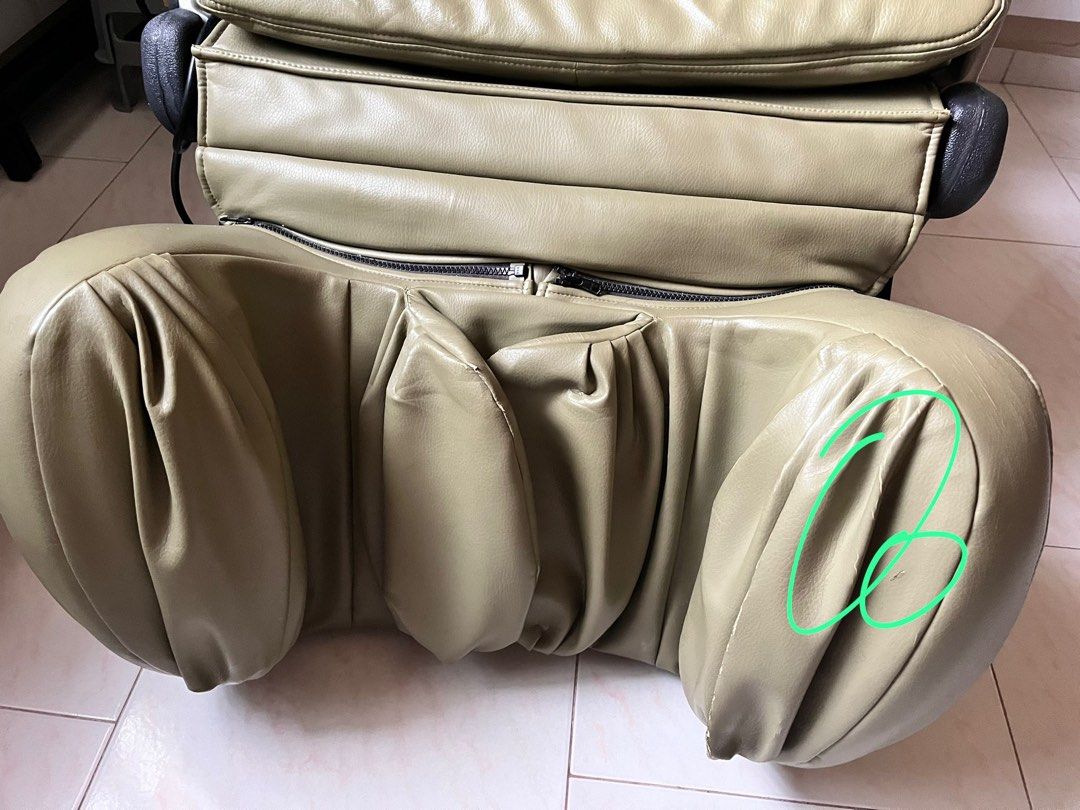 Osim IMEDIC Massage Chair, Health & Nutrition, Massage Devices on Carousell